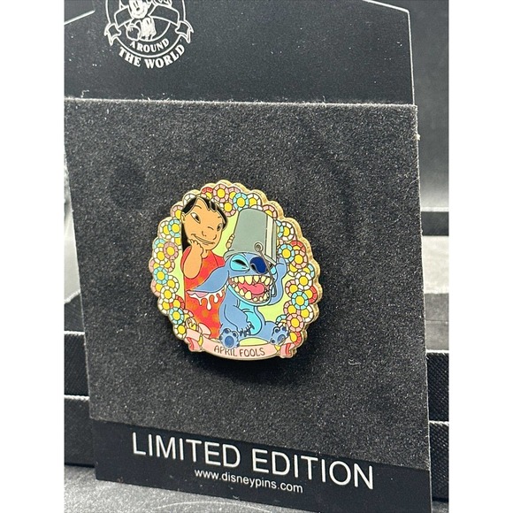 Disney | Jewelry | Rare Le25 Disney Pin 2008 Lilo And Stitch April ...